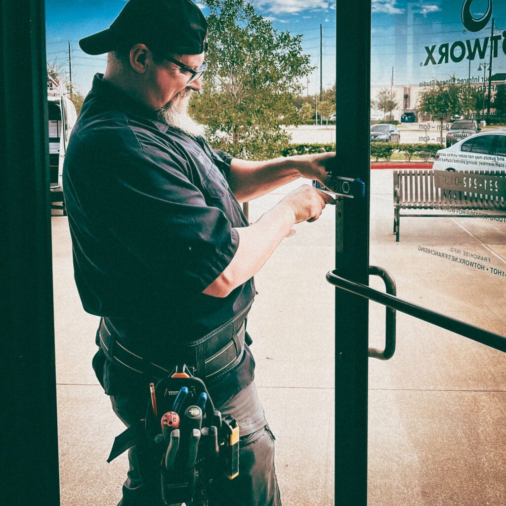 Commercial Locksmith Services In Houston - Guardian Safe & Lock LLC